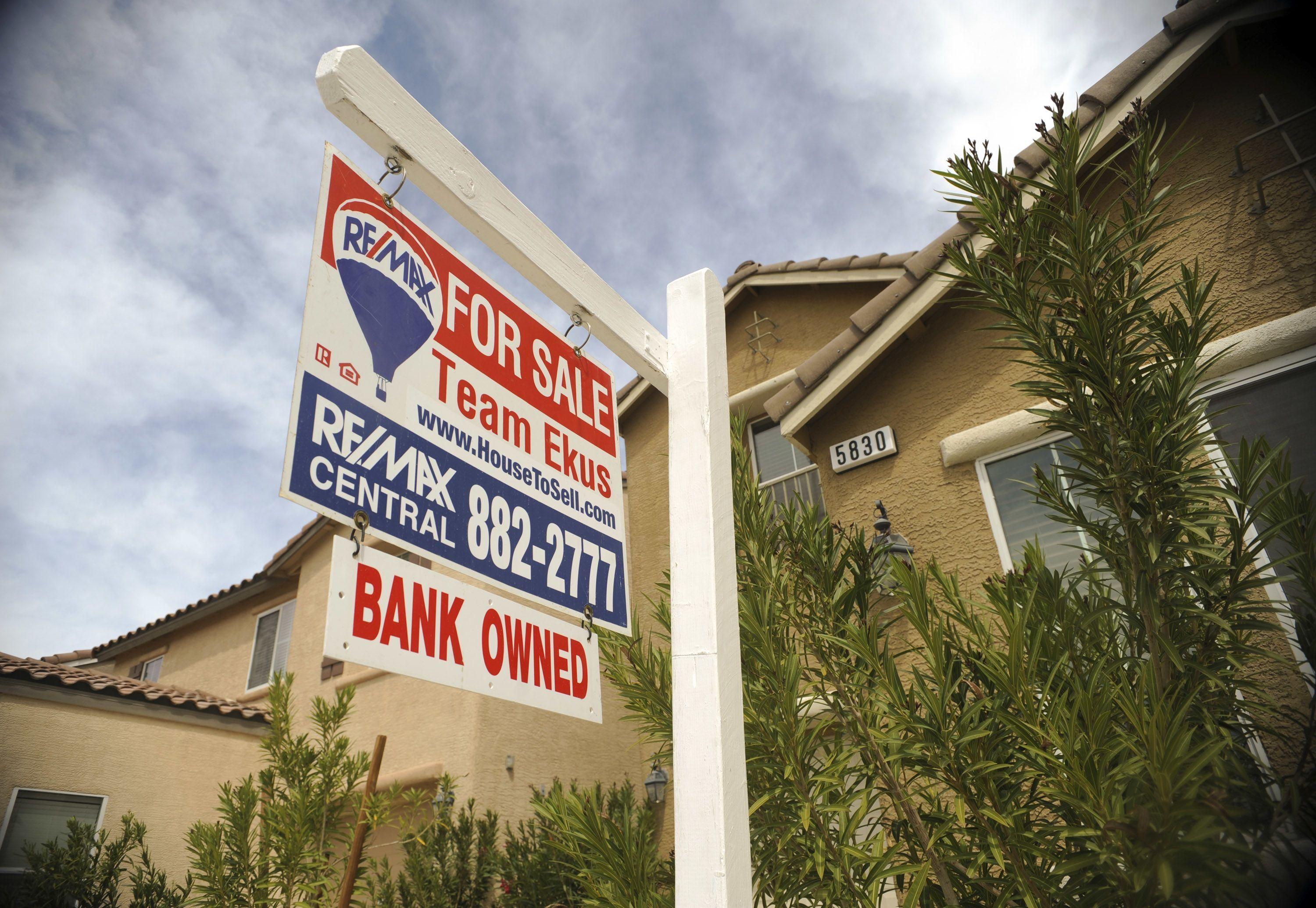 RealtyTrac Logo in vector format (SVG)