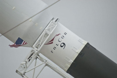 Falcon 9 Logo - LogoDix
